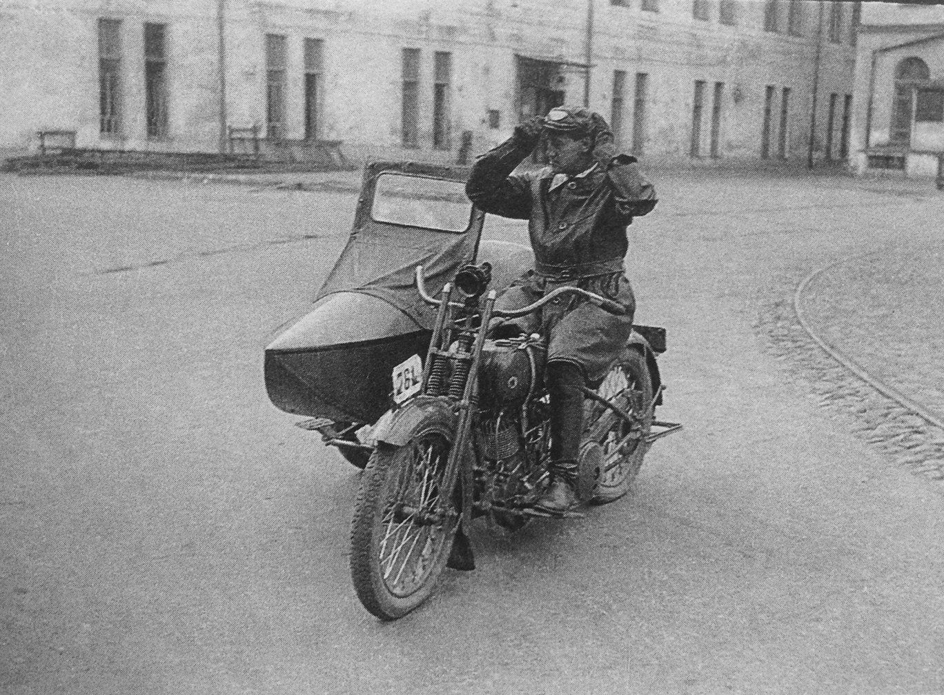 Readymag Stories: Aleksei Gan