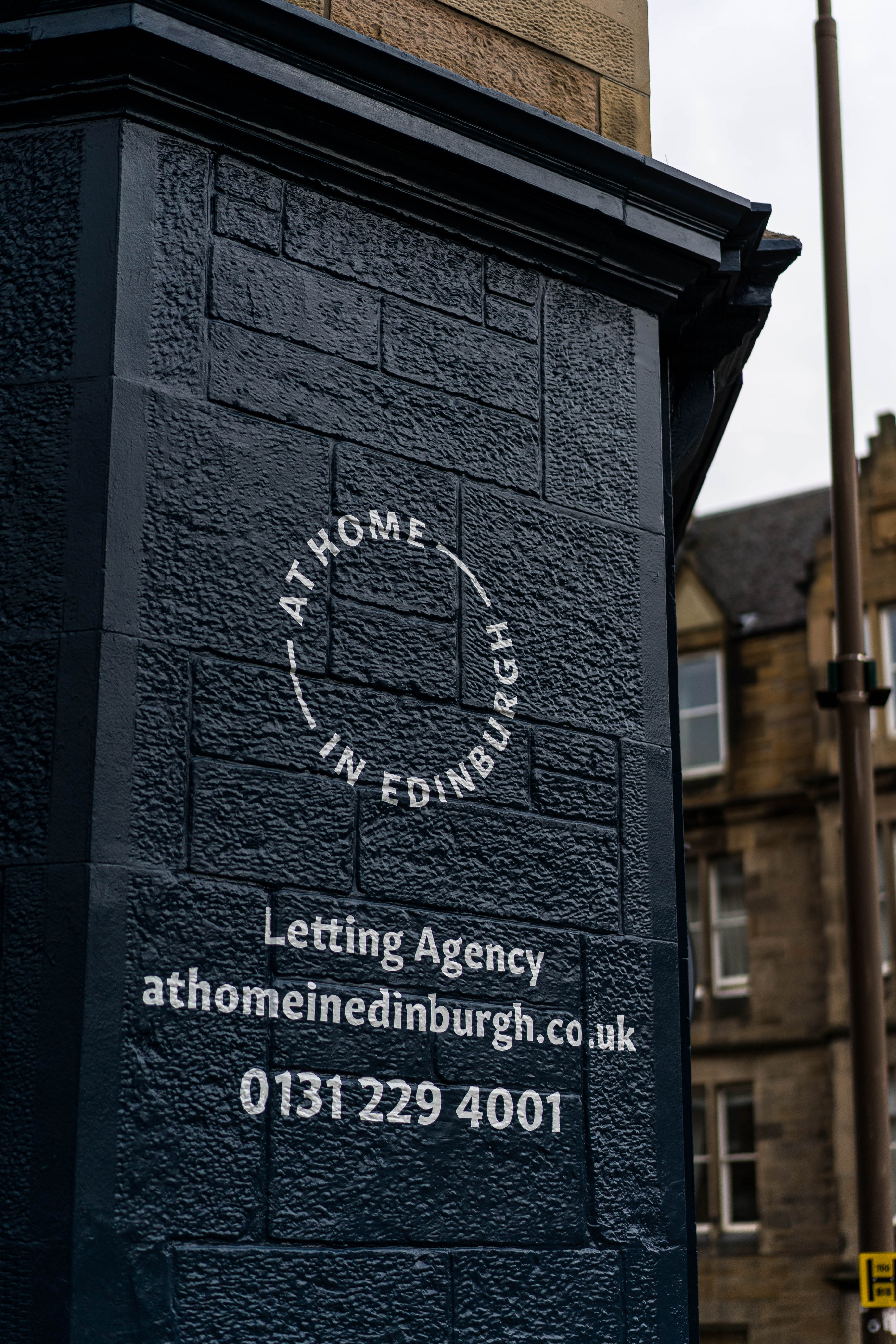 Black Box Signs | Van and Car Wrapping | Neon & Illuminated Signage ...