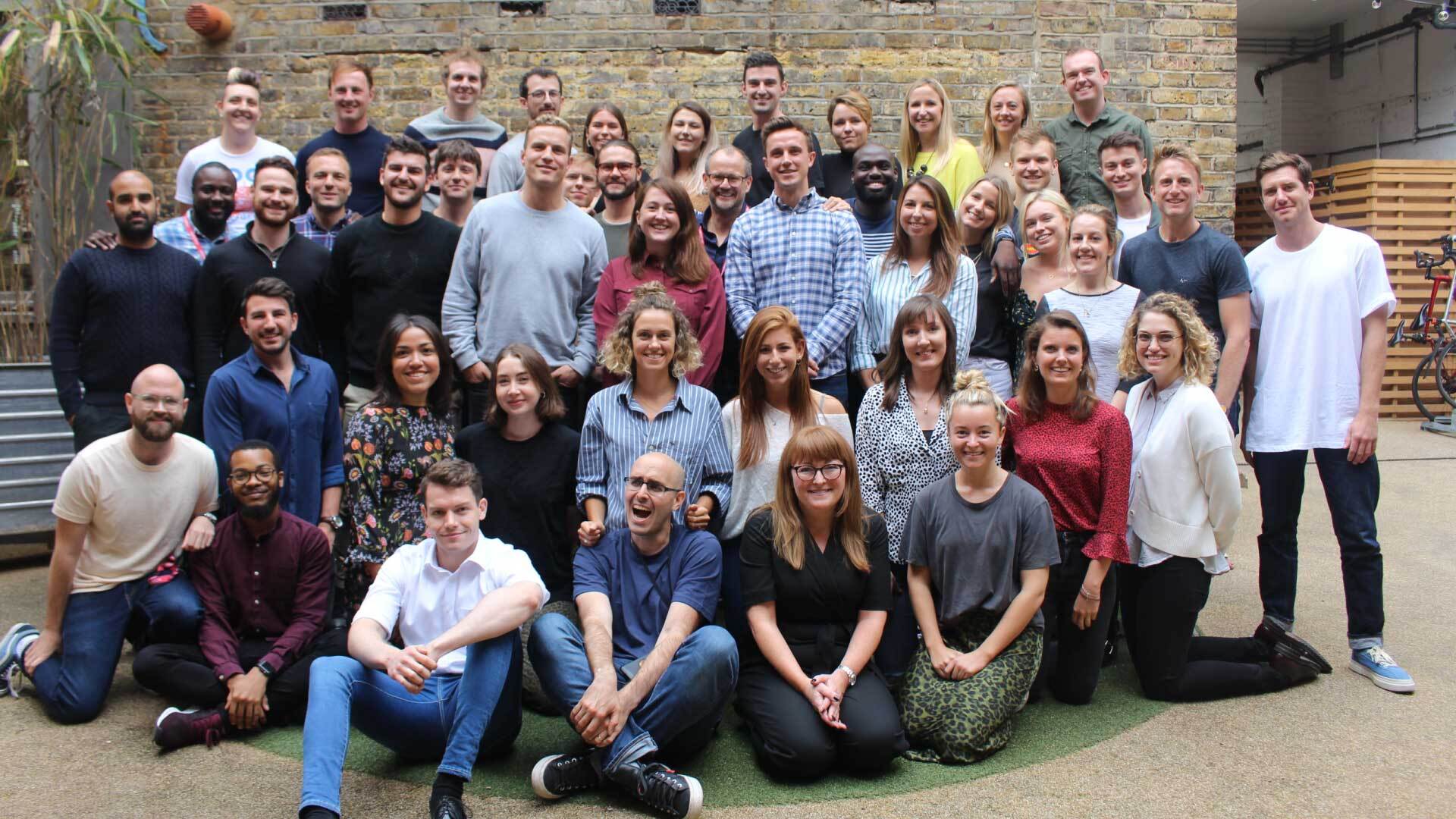 HeadBox - About us — Page 4