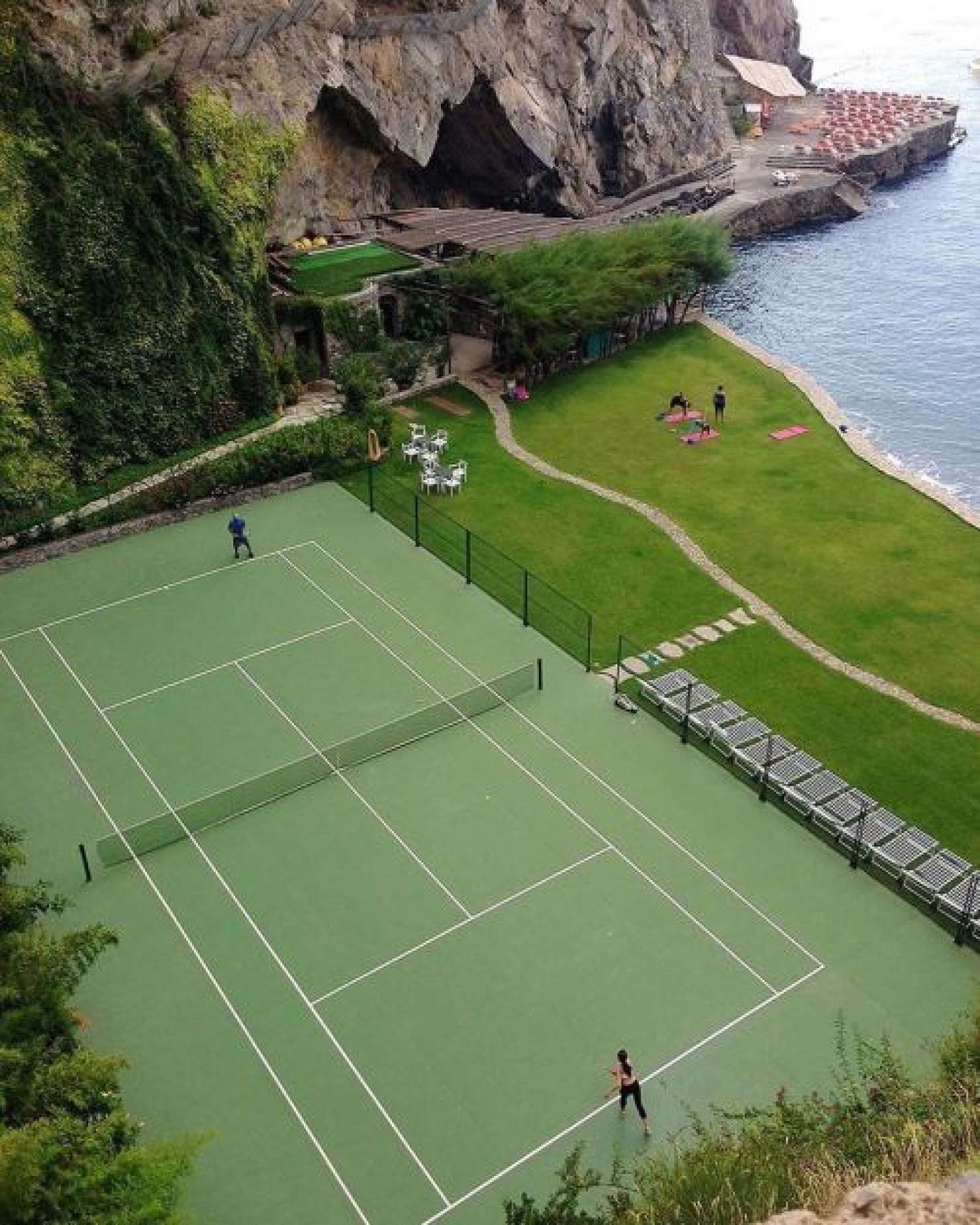 Lively ~ Sync your Cycle, Period Tracker mobile app — Story