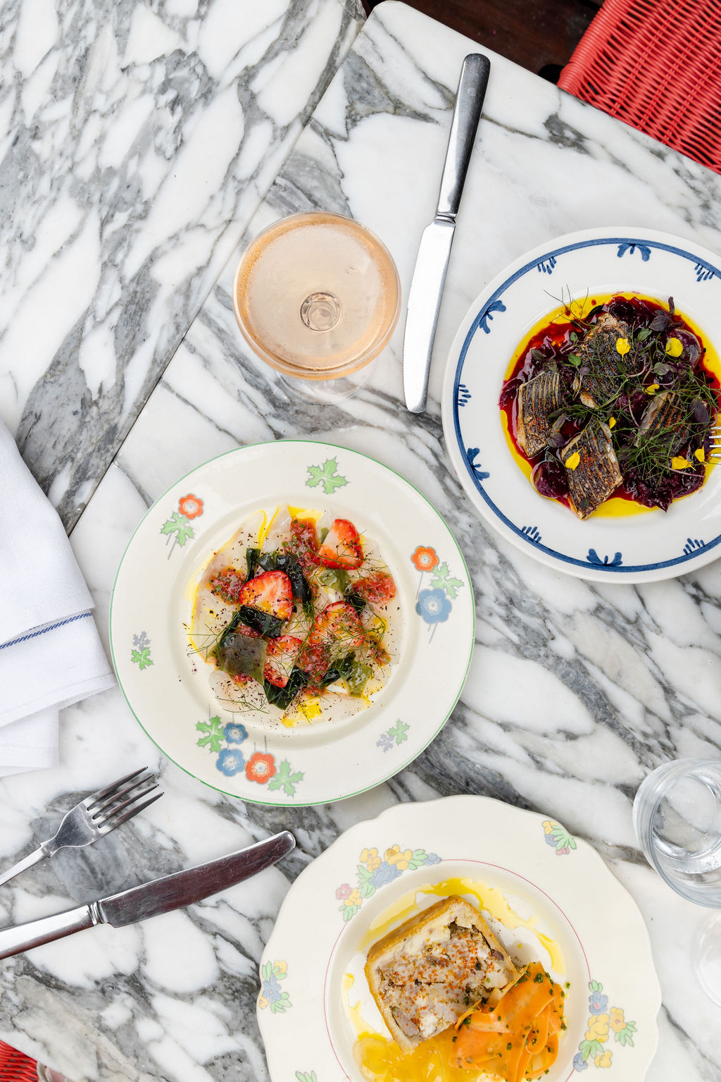 The Rose — Hotel, Bar and Restaurant