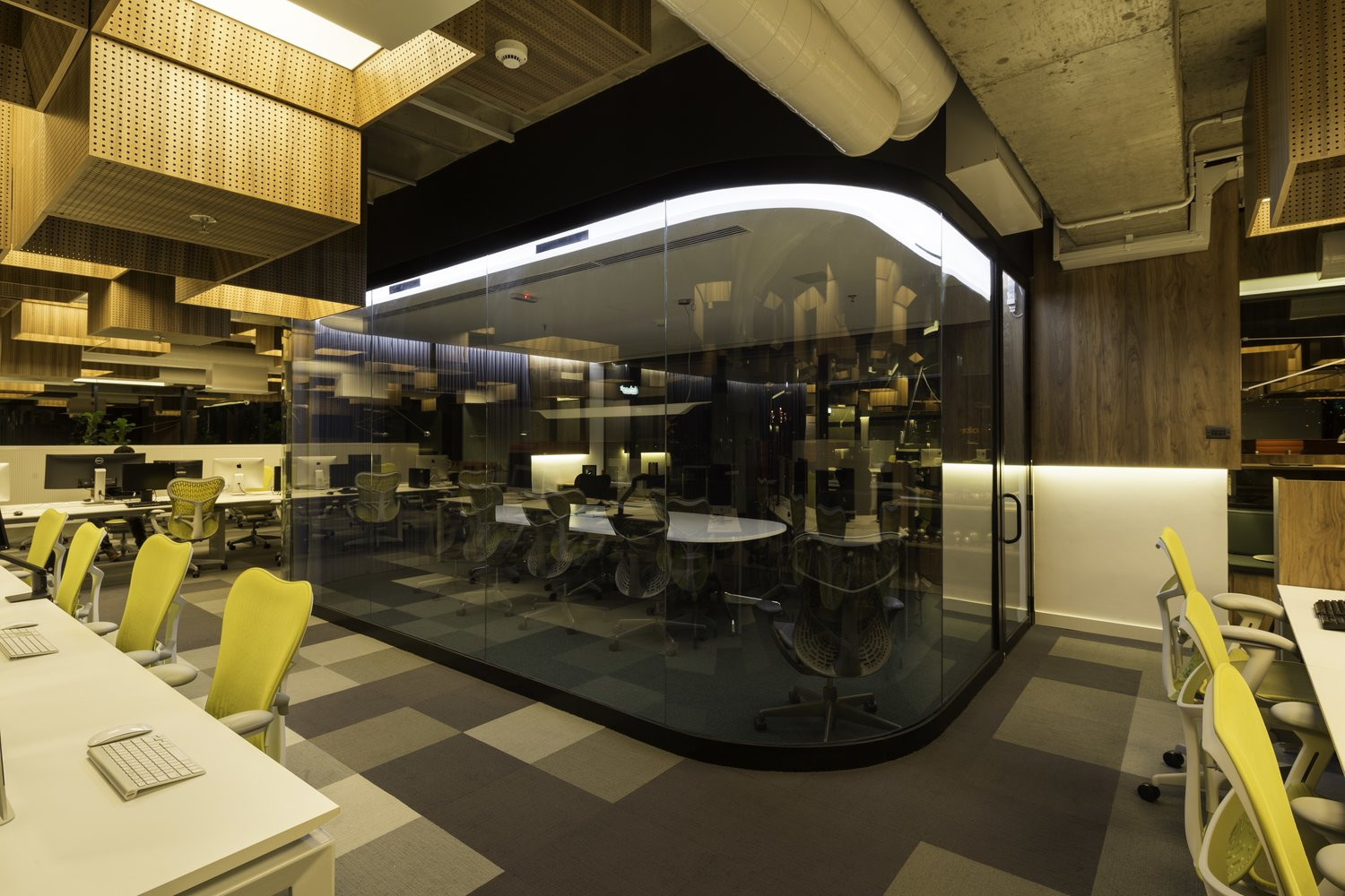 Estudio Guto Requena — Studio Sol