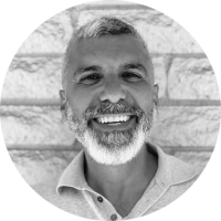 TEAM | Parallel Health: Scalable, effective precision phage therapy to ...